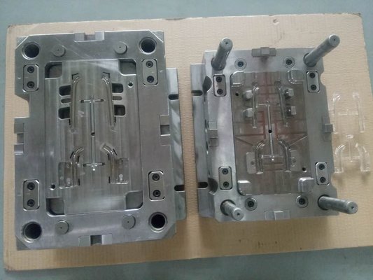 Automotive Plastic Injection Moulding Mold Single Multi Cavity Easy Operation