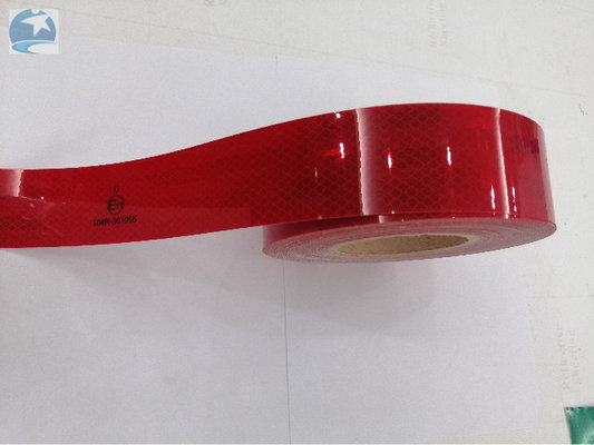 Truck Red Reflective Tape For Vehicles Excellent Corrosion Solvent Resistance