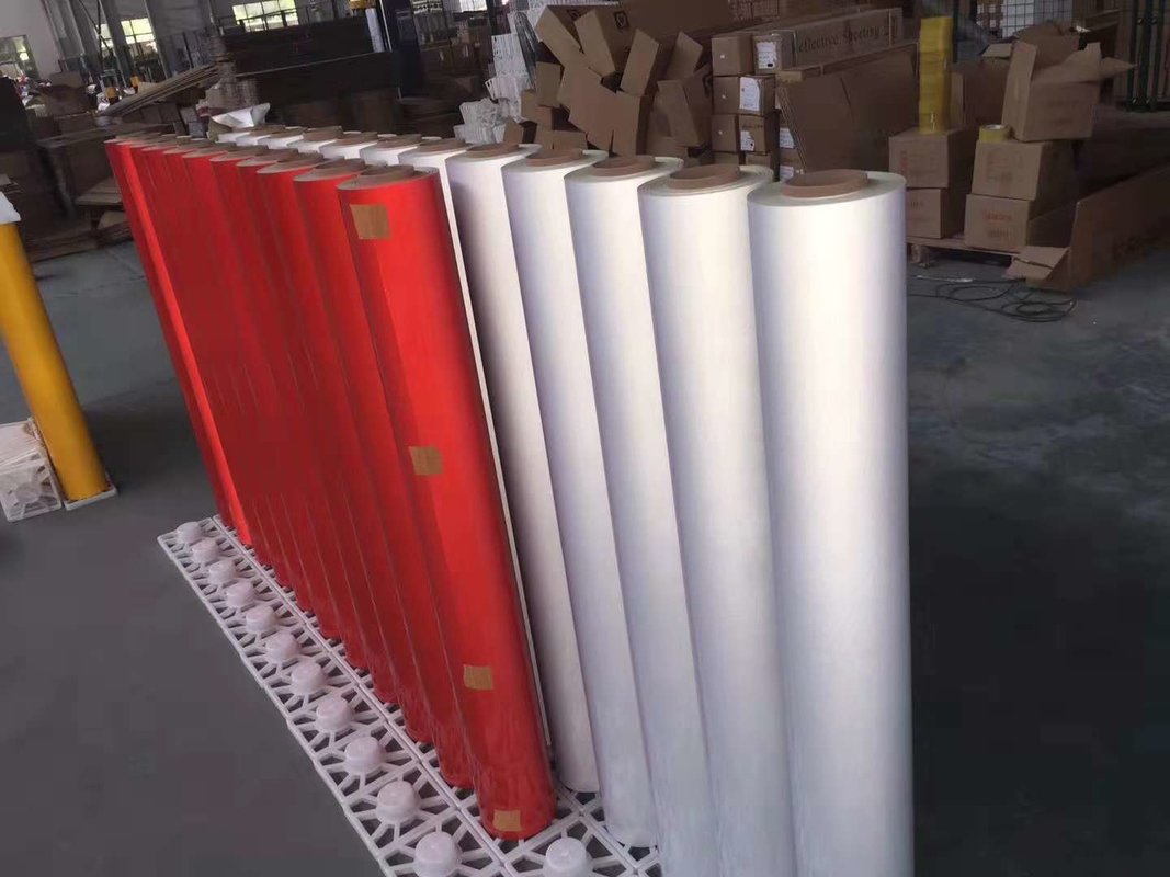 Sign Engineer Grade Reflective Sheeting White / Red Color Screen Printing 1.22m X 45.7m