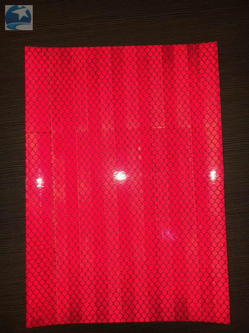 Red High Intensity Reflective Conspicuity Tape PC Or Acrylic Material Plastic Backing