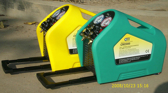 ARI700 Portable Refrigerant Reclaim Pump , Automotive Refrigerant Recovery Machine
