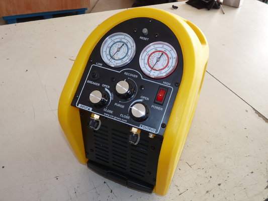 R407C / R22 / R410A Portable Refrigerant Recovery Machine for Small Household A/C