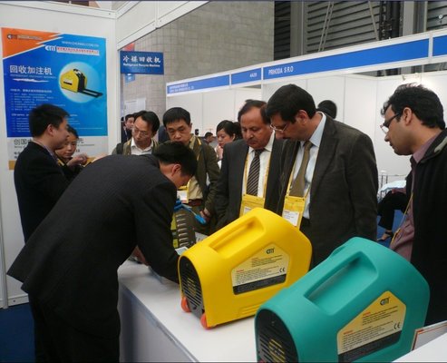 R407C / R22 / R410A Portable Refrigerant Recovery Machine for Small Household A/C
