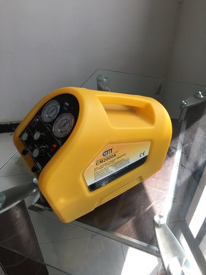 Air Condition Refrigerant Recovery Unit Recharging CM2000 A/C Station