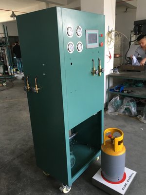 R22 / R134A / R410A Refrigerant Filling Machine CM8800 Subpackage Refrigerant