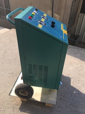 2 HP Oil Less Freon Gas Refrigerant Recovery Pump for Screw Units and Central A/C
