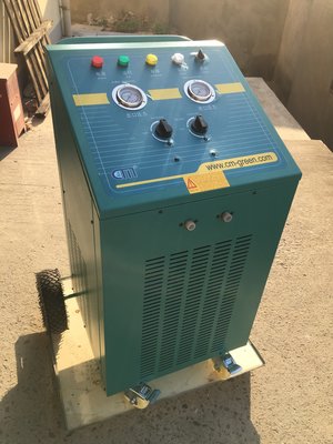 2 HP Oil Less Freon Gas Refrigerant Recovery Pump for Screw Units and Central A/C