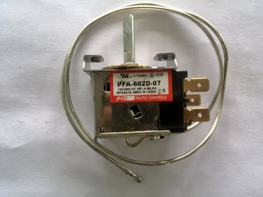 Water resistant air conditioner thermostat / refrigeration thermostat