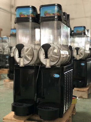 Restaurant Frozen Drink Beverage Machine Commercial Slush Machine WT/8613824555378 supplier