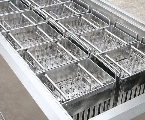 Automatic Ice lolly machine / Popsicle Maker / Ice Popsicle Machine with High Quality  32000pcs/day  WT/8613824555378 supplier
