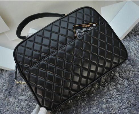 CHANEL Leather Handbags & Purses for Wome,Chanel Handbags UK, luxury bags for women