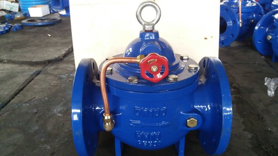 GGG50 Body Float Control Valve Automatic Blue Color ISO9001 Cetification