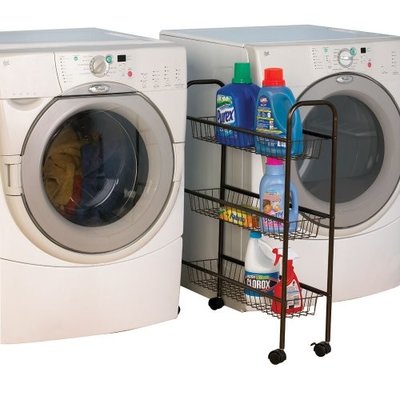 China Household storing rack metal display stands floor rack shelf distributor