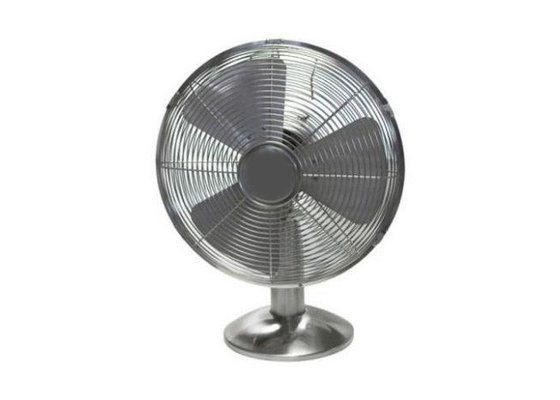 China Brushed Metal Nickel Oscillating Desk Fan For Home & Office Strong Wind supplier