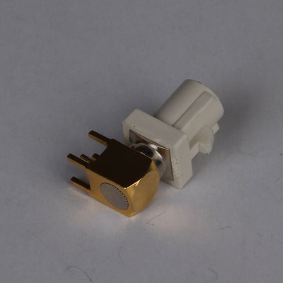 Fakra SMB Plug PCB mount right angle Male RF Car connector white color B code