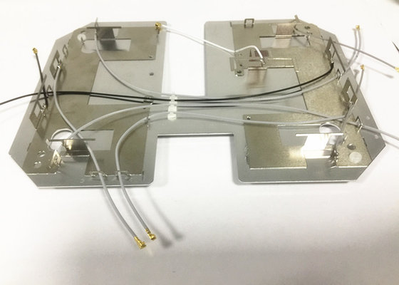2.4G 5G High Peak Outdoor Directional Antennas With Aluminium Plate