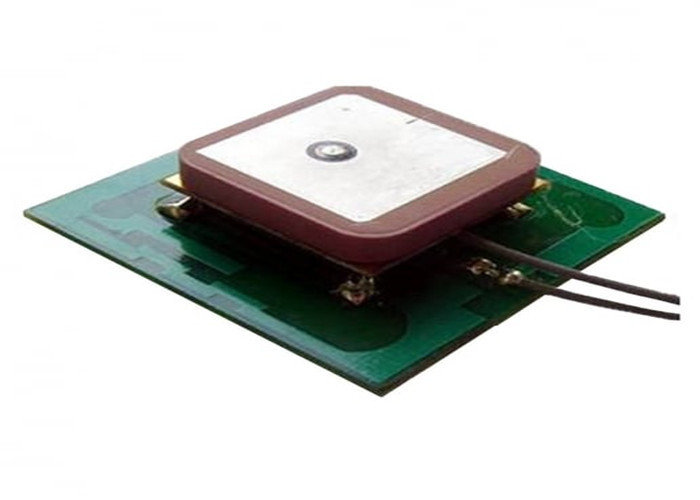 4 dBi GSM Quad Band Antenna GPS / GSM Ceramic Antenna For Car Low Loss