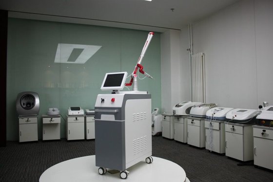2016 hot sale professional tattoo and pigmentation removal Q-switched nd:yag laser