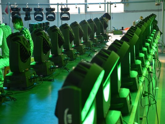 17 channel LED Moving Head Light RGBW DMX Stage Lighting Effects Low Consumption