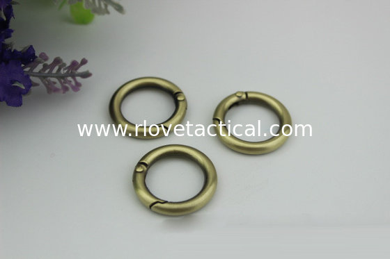 Wholesale gold color handbag hardware zinc alloy 16mm round shape metal spring split ring