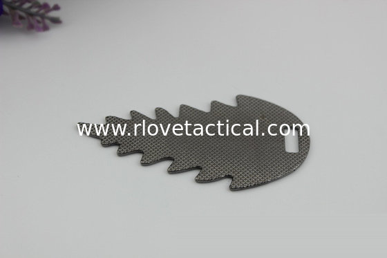 OEM zinc alloy light gold & gunmetal leaf pattern metal logo label tags for handbag/shoes accessories
