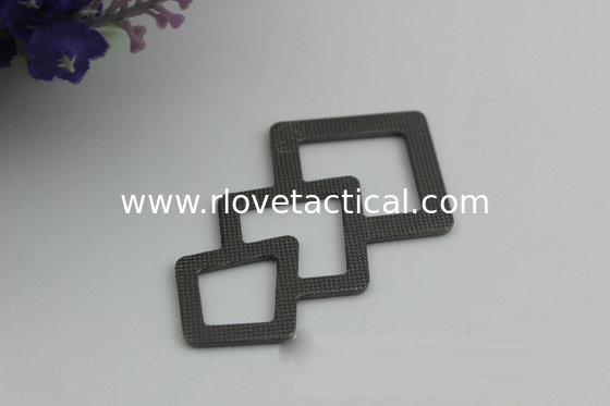 Novelty design triangle pattern gold & gunmetal zinc alloy metal logo plate for shoes accessories