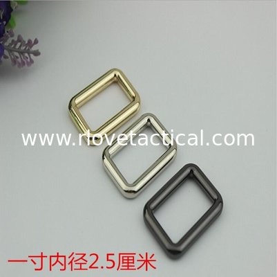 Supply all kinds of size zinc alloy light gold square ring buckle for handbag