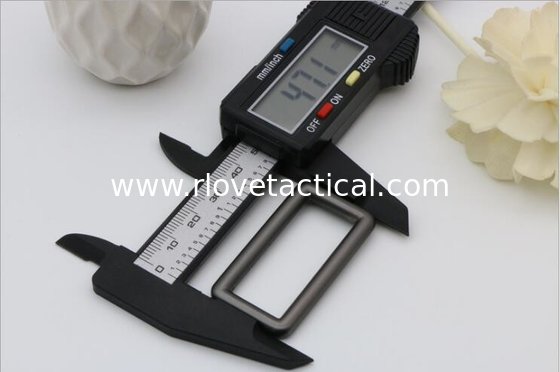 High End Handbag Hardware Gunmetal Color 38 MM Zinc Alloy Square Ring Buckle