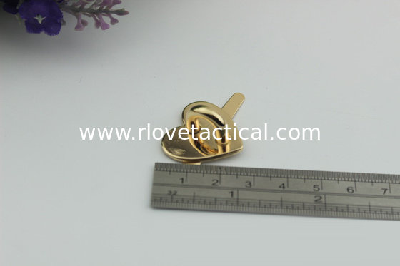 Promotional custom love heart shape 25 mm light gold metal handbag arch bridge wholesales