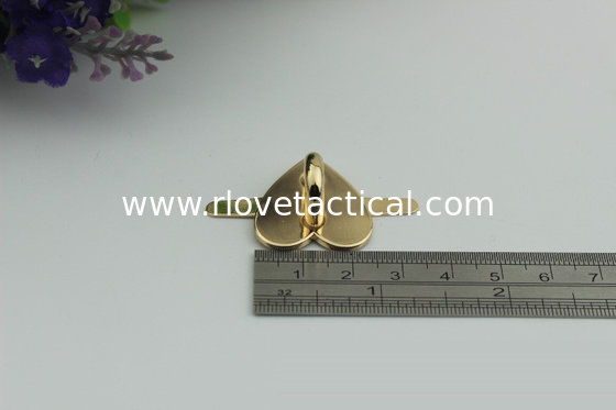 Promotional custom love heart shape 25 mm light gold metal handbag arch bridge wholesales