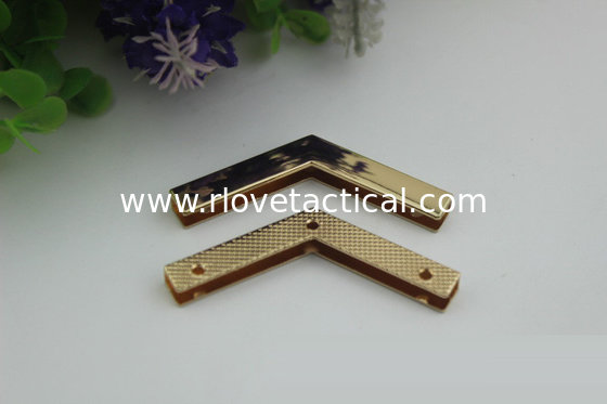 Fancy simple design light gold metal accessory handbag decorative corner protectors