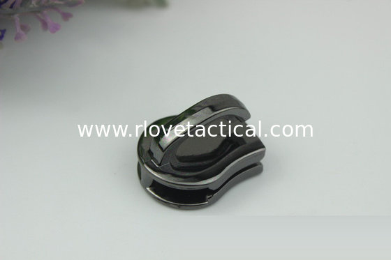 Eco-friendly zinc alloy bag accessories nickel color metal train head zipper slider 15#