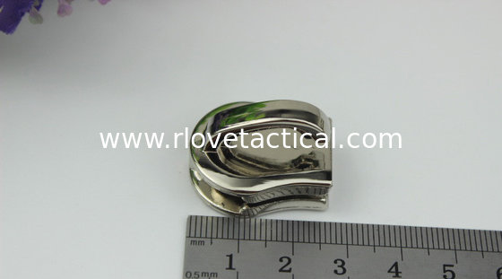 Eco-friendly zinc alloy bag accessories nickel color metal train head zipper slider 15#