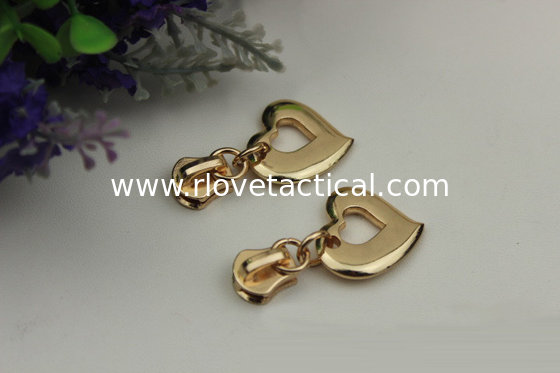 Luggage hardware accessory custom zinc alloy love heart shape metal zipper puller slider 5#