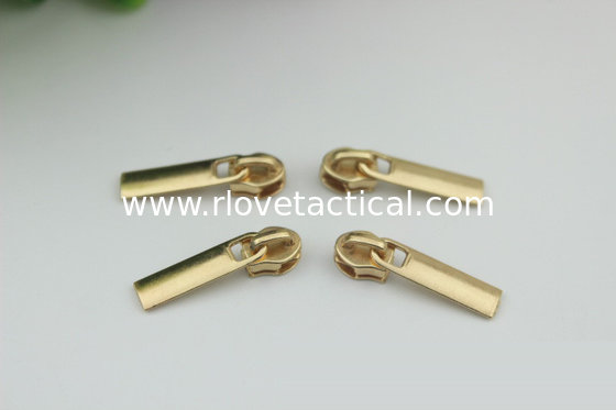 Factory direct sale zinc alloy nylon zipper teeth 3# handbag gold zipper puller design