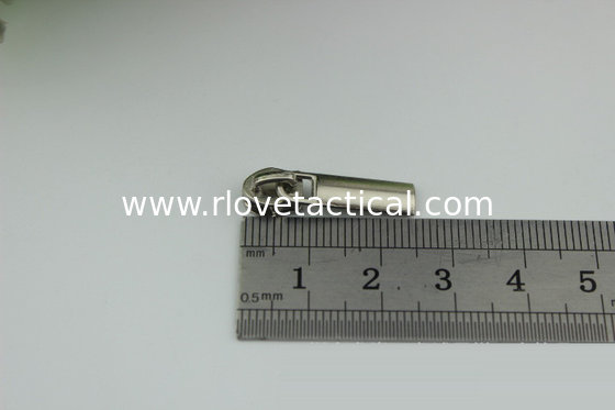 Factory direct sale zinc alloy nylon zipper teeth 3# handbag gold zipper puller design