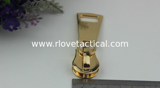 Factory price customized size zinc alloy light gold No.15 metal zipper slider with puller
