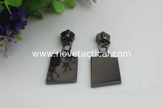 Professional hardware factory new design NO.5 hot sale zinc alloy nickel color zipper puller slider for handbag
