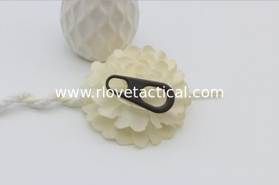 Top quality zinc alloy matte gunmetal color 38.4 mm oval shaped zipper puller design for clothing