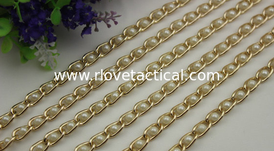 Delicate design top quality white pearl decorative light gold 9 mm metal long chain bag