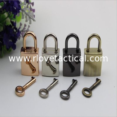Handbag hardware wholesale light gold zinc alloy metal decorative lock and key
