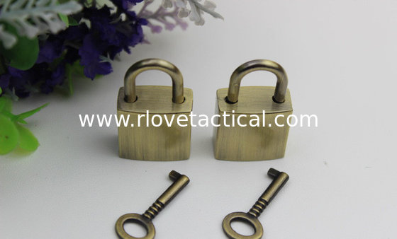 Handbag hardware wholesale light gold zinc alloy metal decorative lock and key