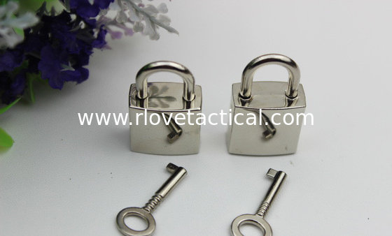 Handbag hardware wholesale light gold zinc alloy metal decorative lock and key