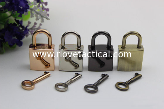Handbag hardware wholesale light gold zinc alloy metal decorative lock and key