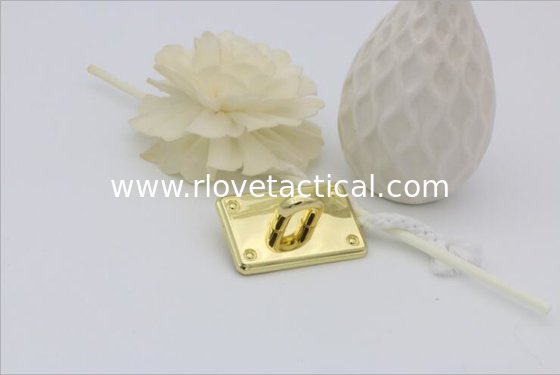 2019 China Handbag Metal Accessories Light Gold Rectangle Clip Turn Lock For Wholesale