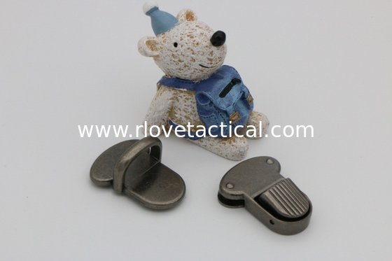 Hot sell OEB/gunmetal color handbags hardware press locks with cheap price