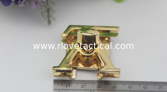 High polished zinc alloy gold plated V letters handbag twist lock