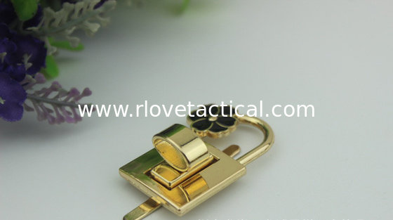 Beautiful flower decorative gold zinc alloy handbag turn twist locks