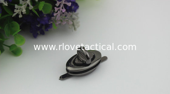 Manufacture zinc Alloy handbag hardware wholesale free sample medium oval turn lock
