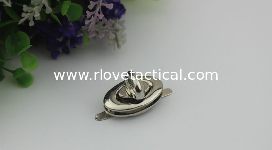 Manufacture zinc Alloy handbag hardware wholesale free sample medium oval turn lock
